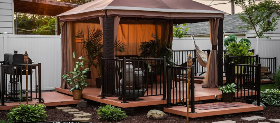 UDECX: Modular Portable Outdoor Patio Decking SystemUDECX | Outdoor ...